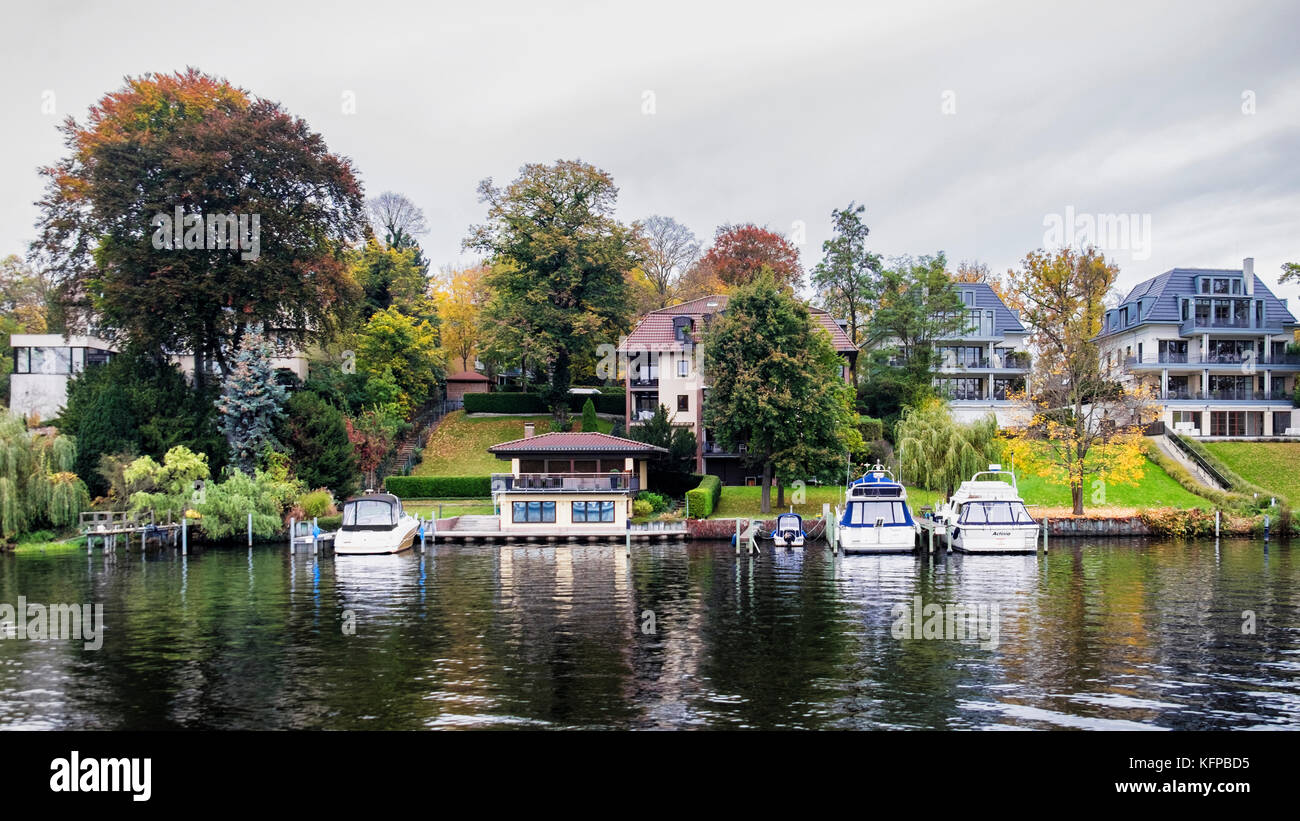 Lake wannsee hi-res stock photography and images - Alamy