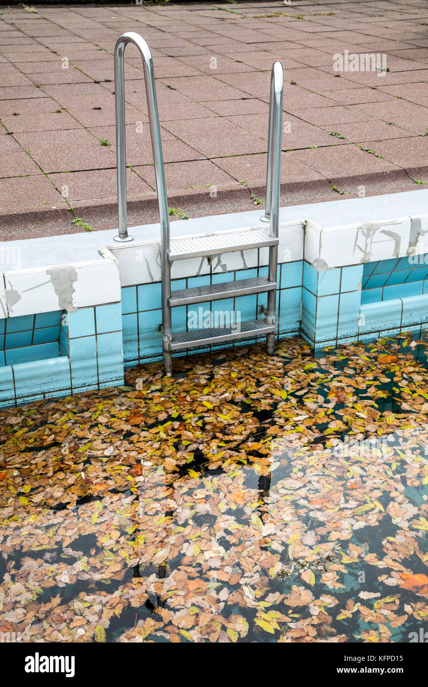 Public swimming pool, closed for the season, in fall Stock Photo - Alamy