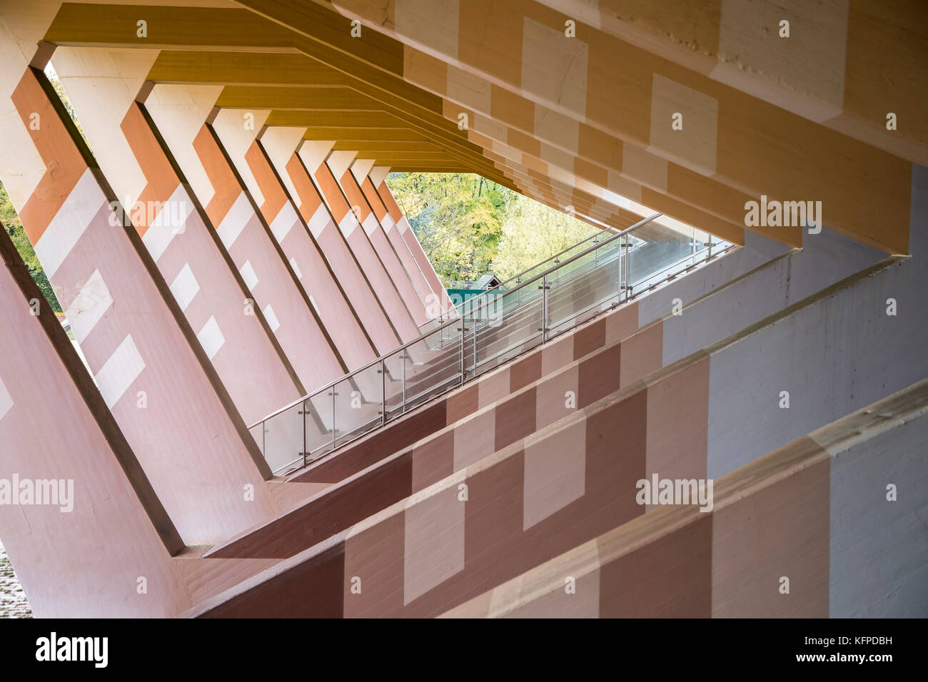 Pillars pool hi-res stock photography and images - Alamy