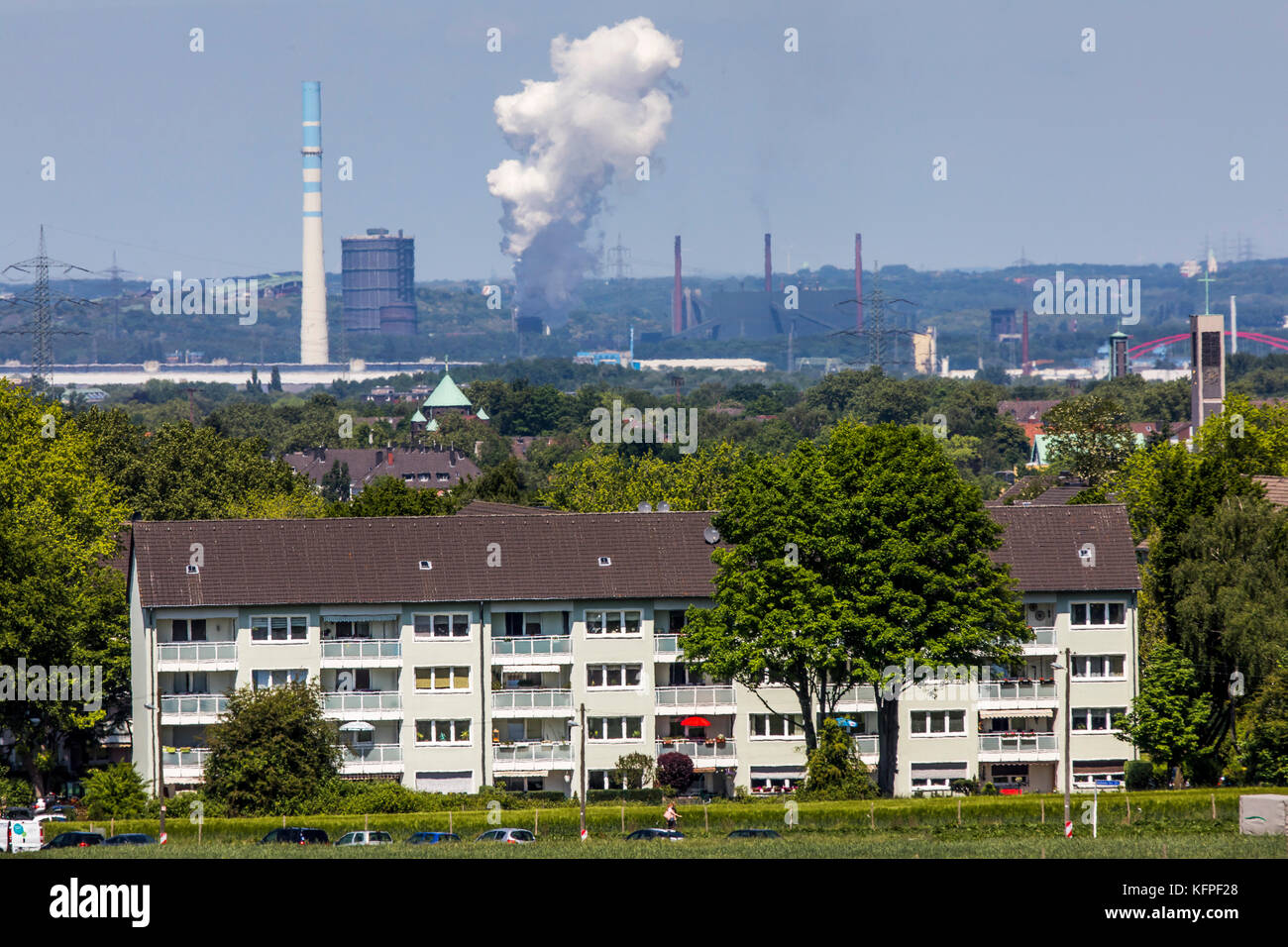 View from Essen Fulerum, over the north of Essen, to the Prosper coking ...