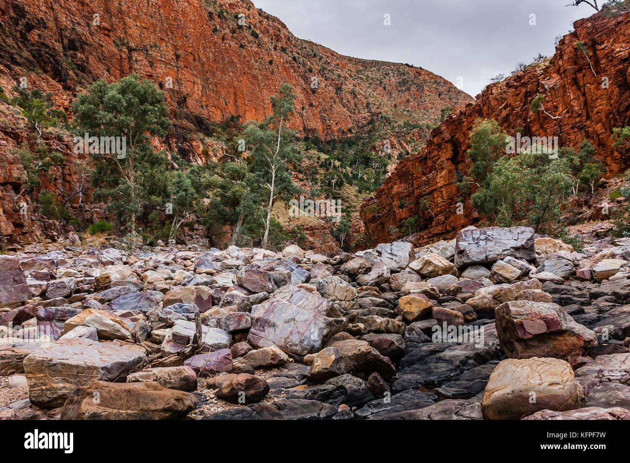 Ormiston Gorge, West MacDonnell Range National Park, Northern Territory ...
