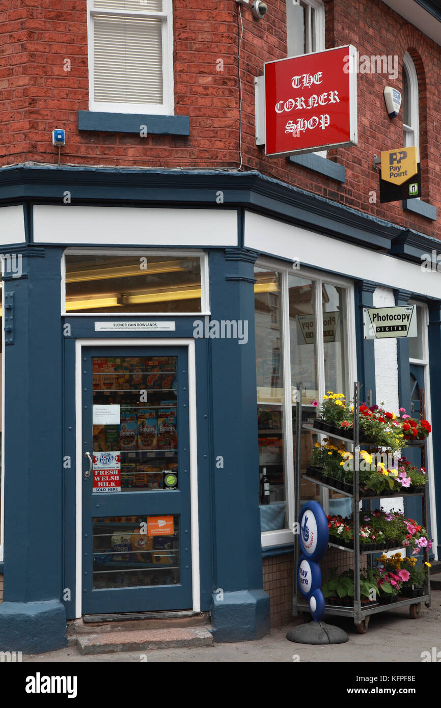 Overton On Dee High Resolution Stock Photography and Images - Alamy