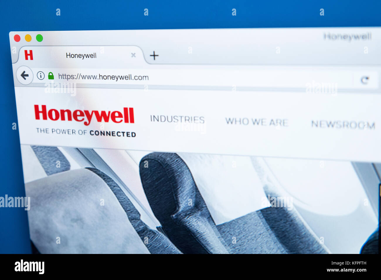LONDON, UK - OCTOBER 25TH 2017: The homepage of the official website ...