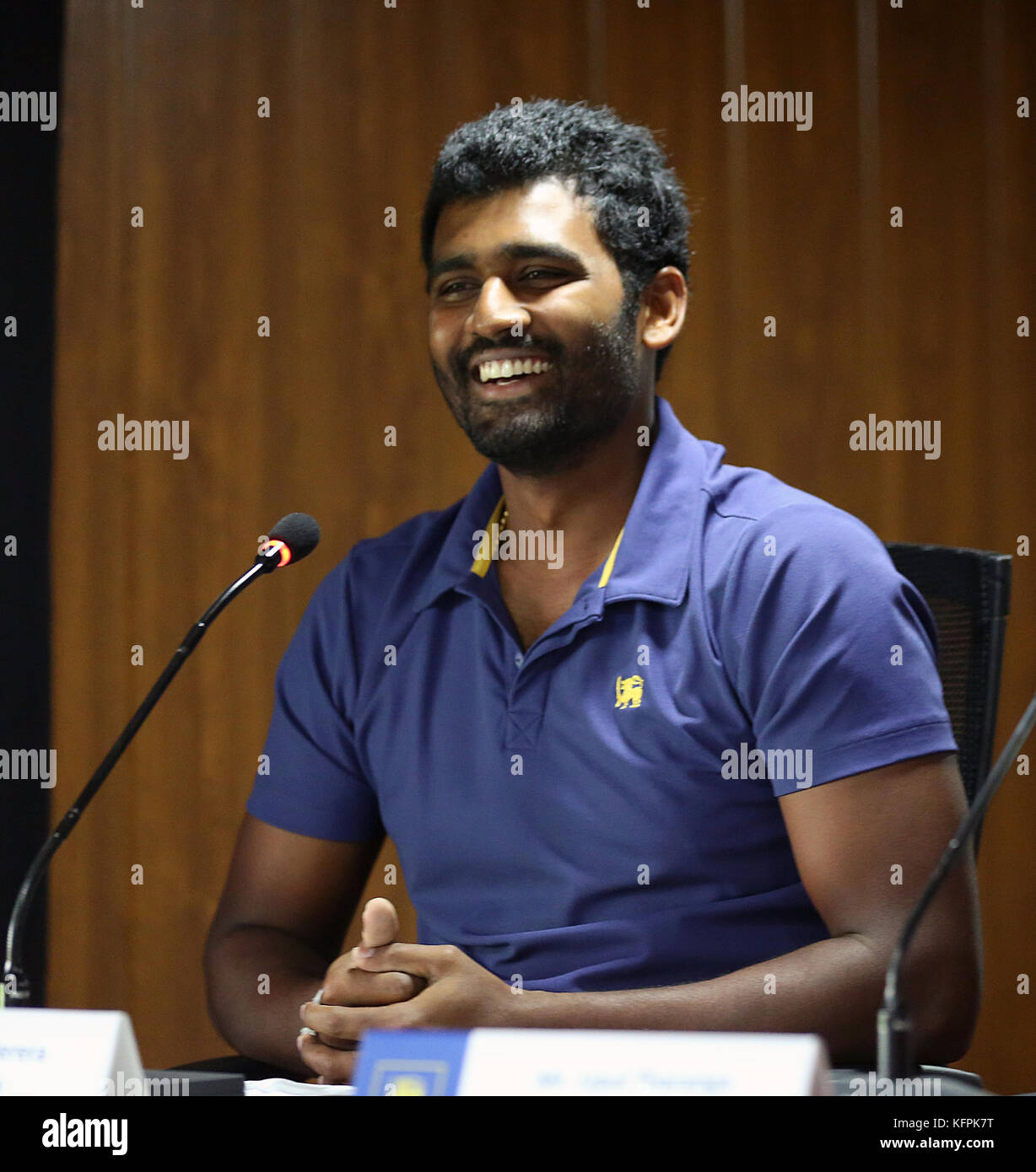 Sri lanka captain hi-res stock photography and images - Alamy