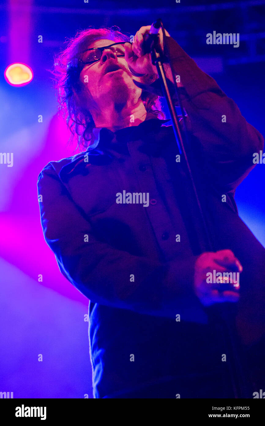 Milan, Italy. 30th Oct, 2017. The American singer-songwriter MARK ...
