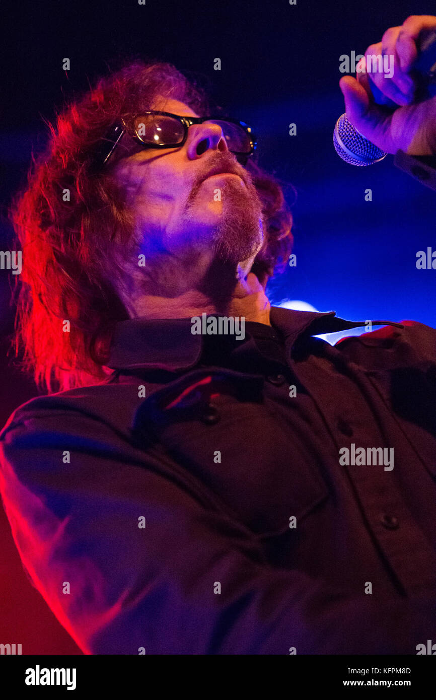 Milan, Italy. 30th Oct, 2017. The American singer-songwriter MARK ...