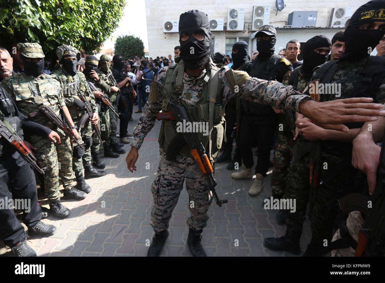 Bureij, Gaza Strip, Palestinian Territory. 1st Nov, 2017. Palestinian ...