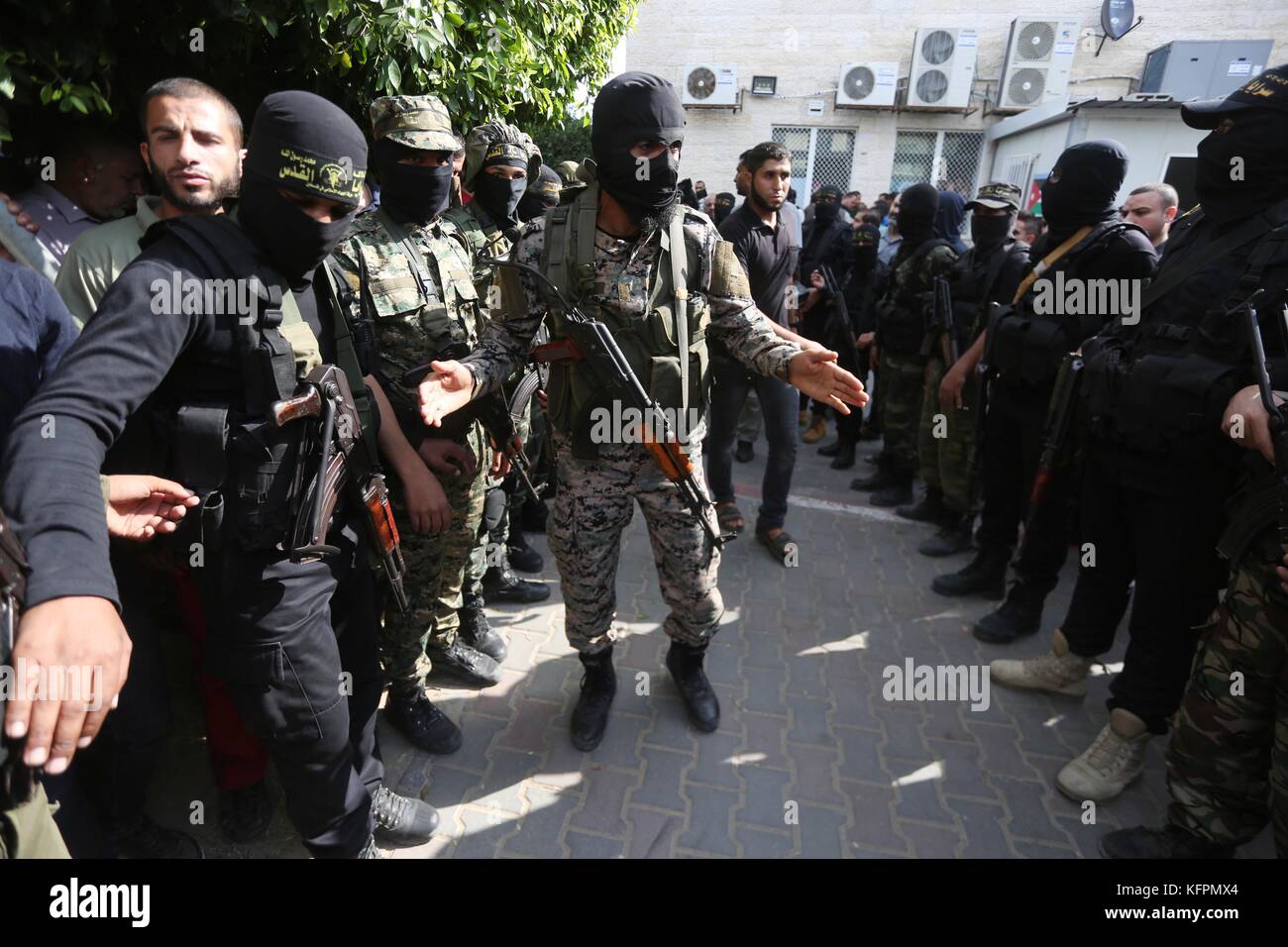 Bureij, Gaza Strip, Palestinian Territory. 1st Nov, 2017. Palestinian ...