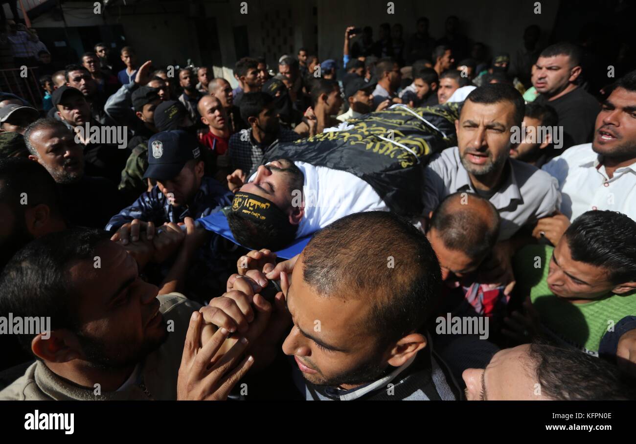 Bureij, Gaza Strip, Palestinian Territory. 1st Nov, 2017. Palestinian ...