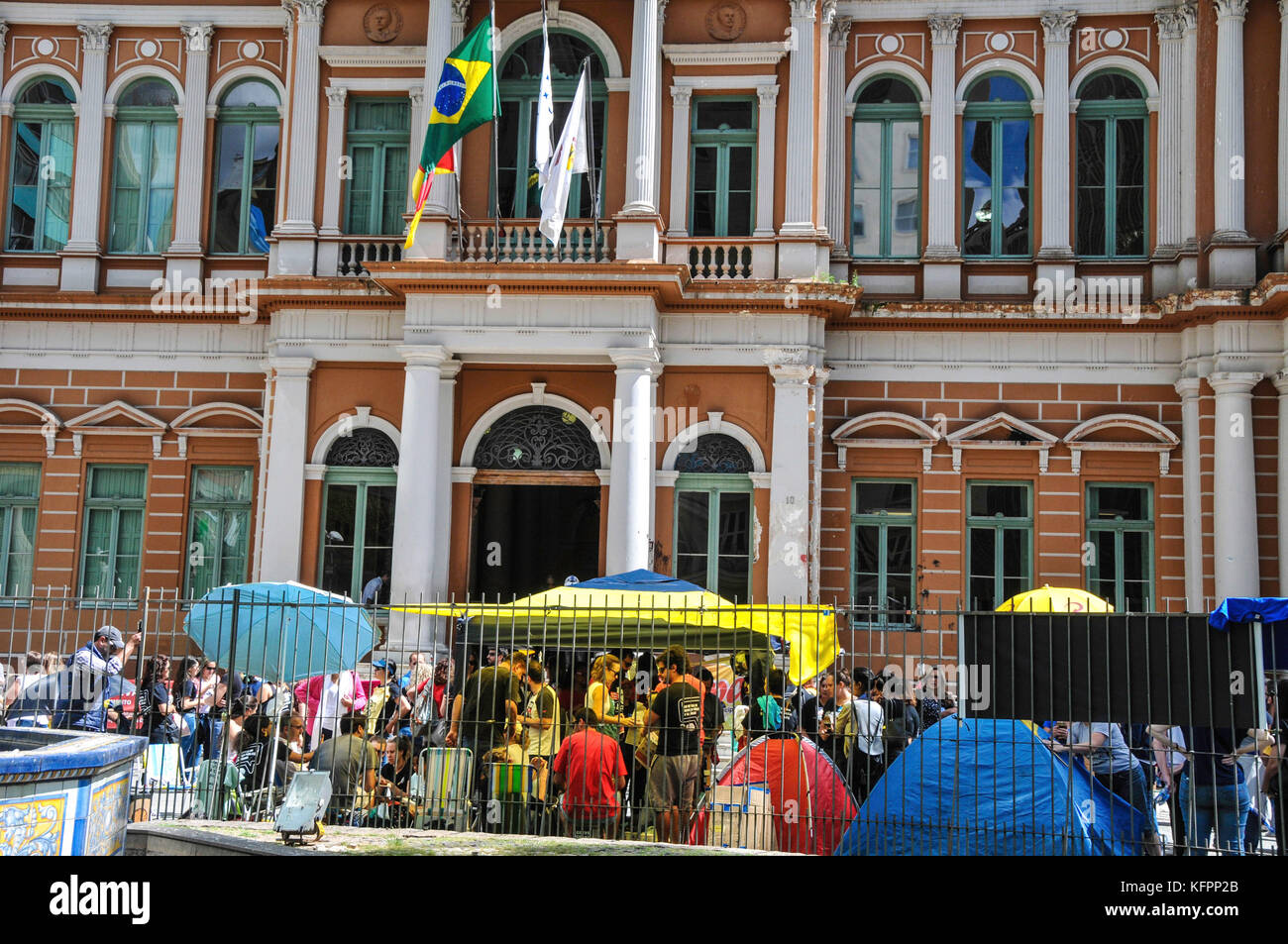 Simpa hi-res stock photography and images - Alamy