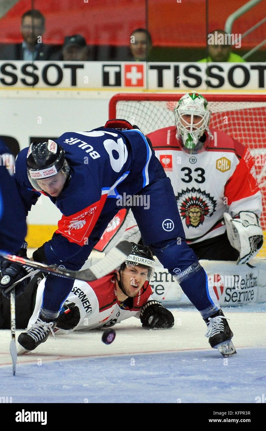 R-L JOHAN MATTSON, ADAM ALMQUIST (both Frolunda) and MICHAL BULIR (blue ...