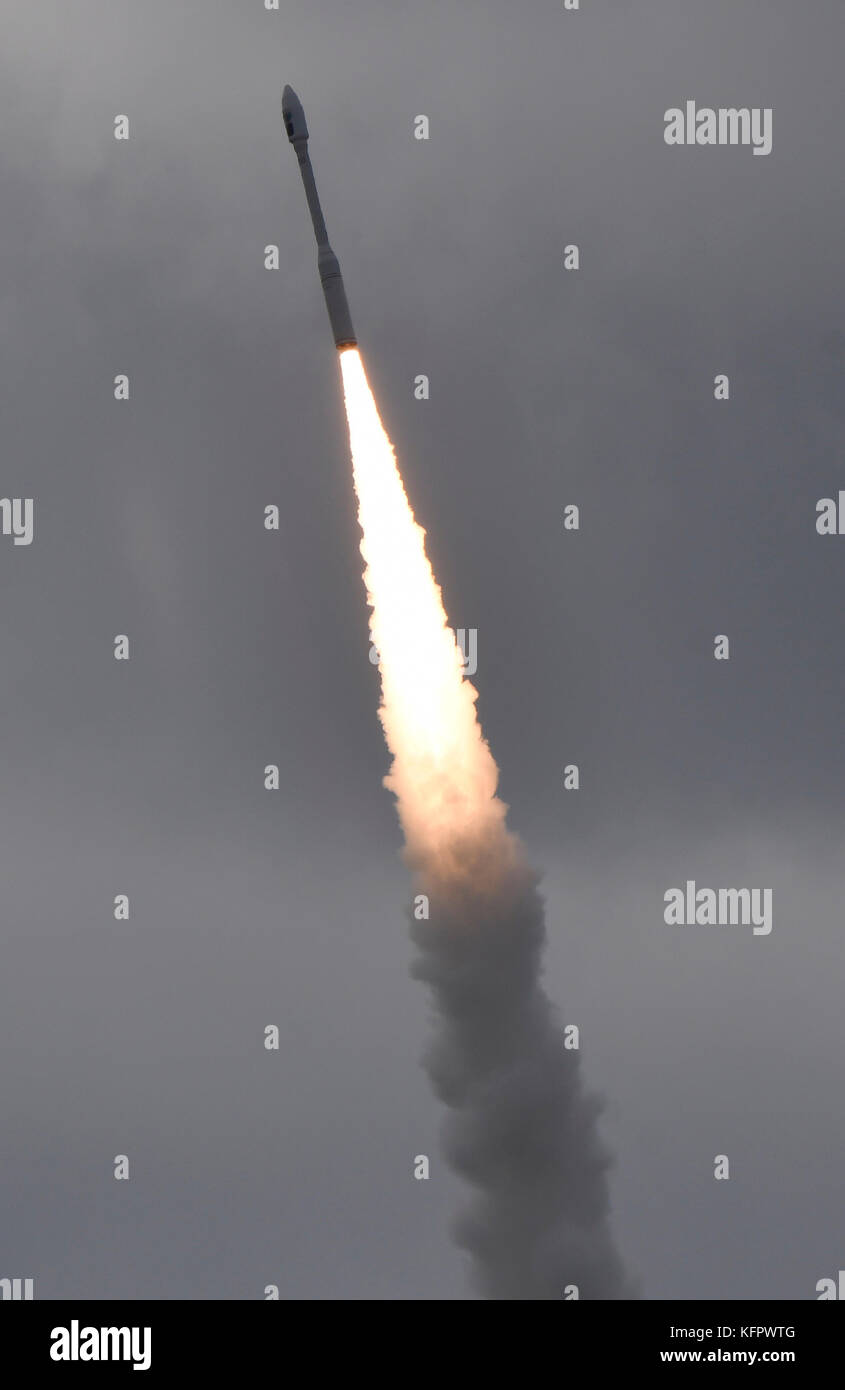 Minotaur c rocket hi-res stock photography and images - Alamy