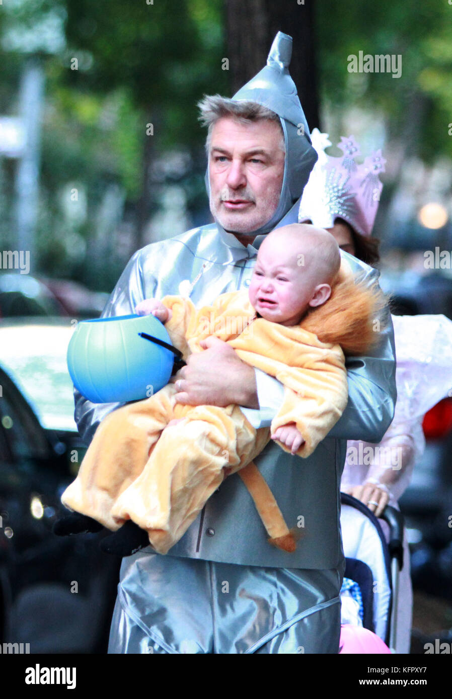 New York, NY, USA. 31st Oct, 2017. Alec Baldwin, Leonardo Angel Charles ...