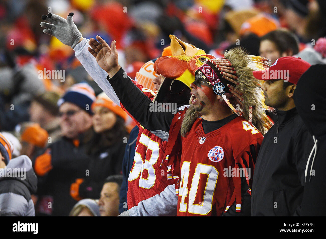 Chiefs tomahawk chop arrowhead hi-res stock photography and images - Alamy