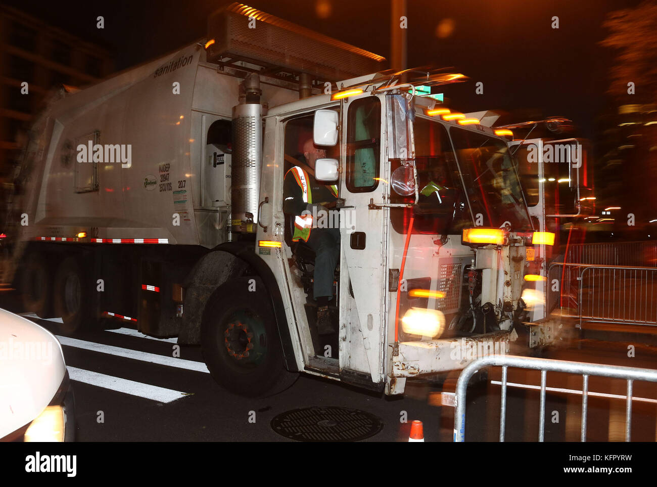 New York City, New York, USA. 31st Oct, 2017. A view of a garbage truck ...