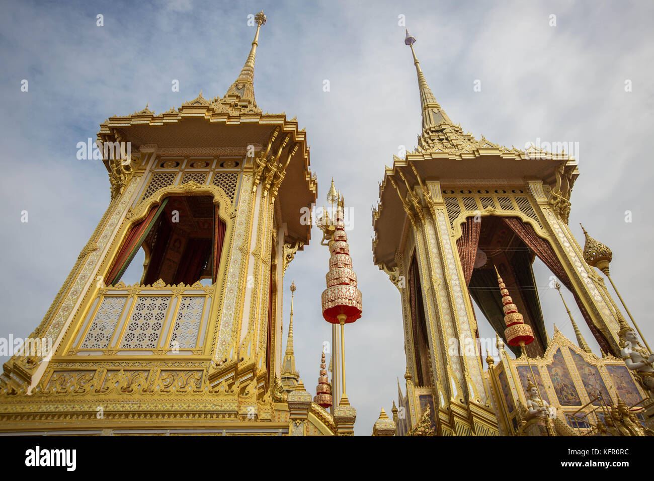Bangkok, Thailand. 1st Nov, 2017. A closer view of the Royal ...