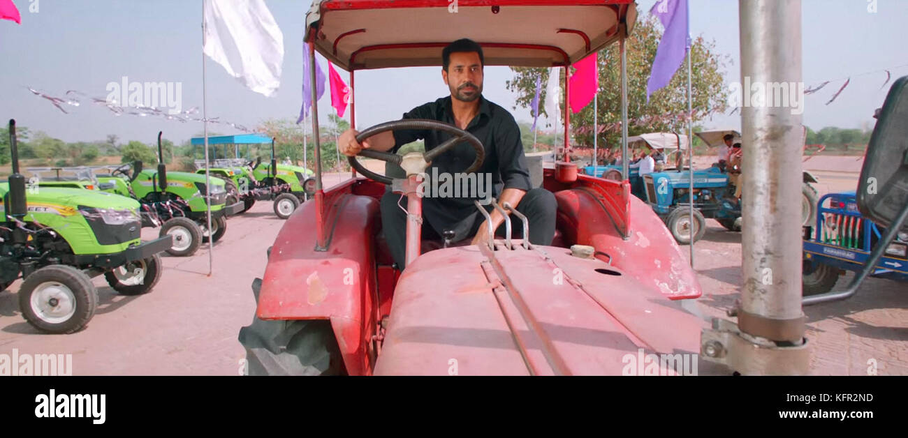 BAILARAS, Binnu Dhillon, 2017. © Naughty Men Productions /Courtesy ...