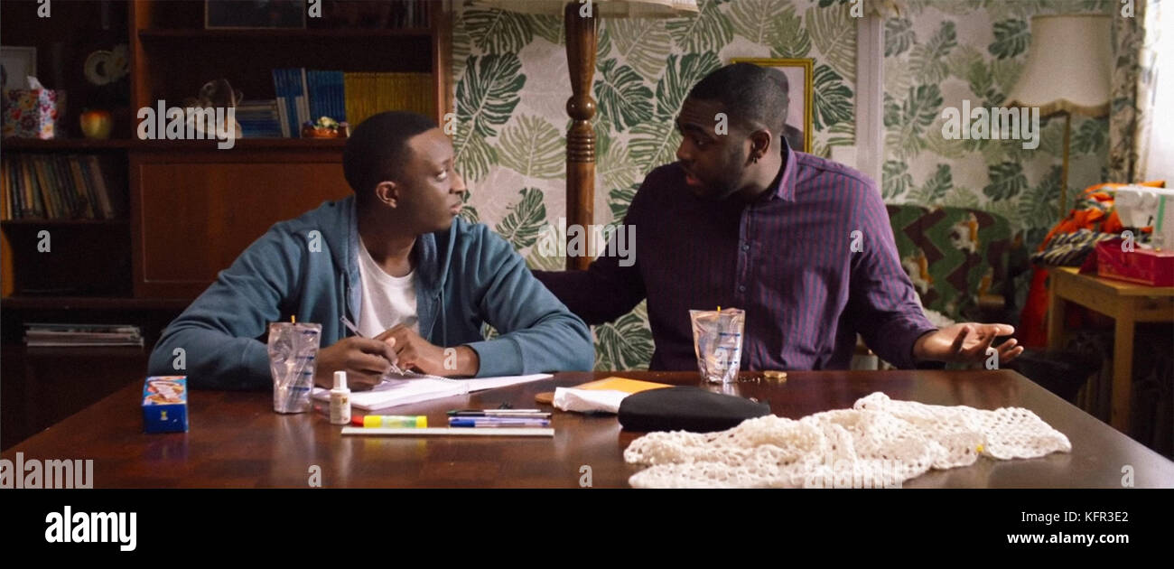 L'ASCENSION, from left: Ahmed Sylla, Brandon Omekenge, 2017. © Mars ...