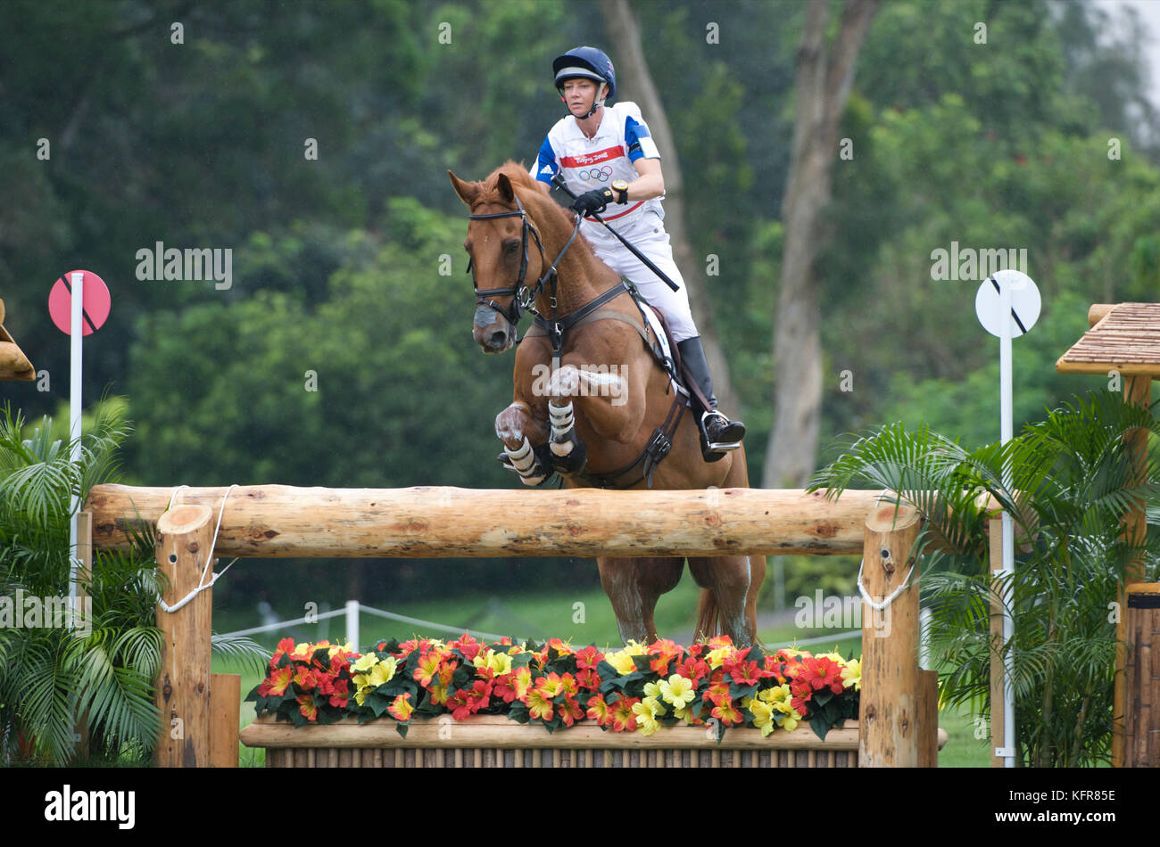 Sharon hunt and tankers town hi-res stock photography and images - Alamy