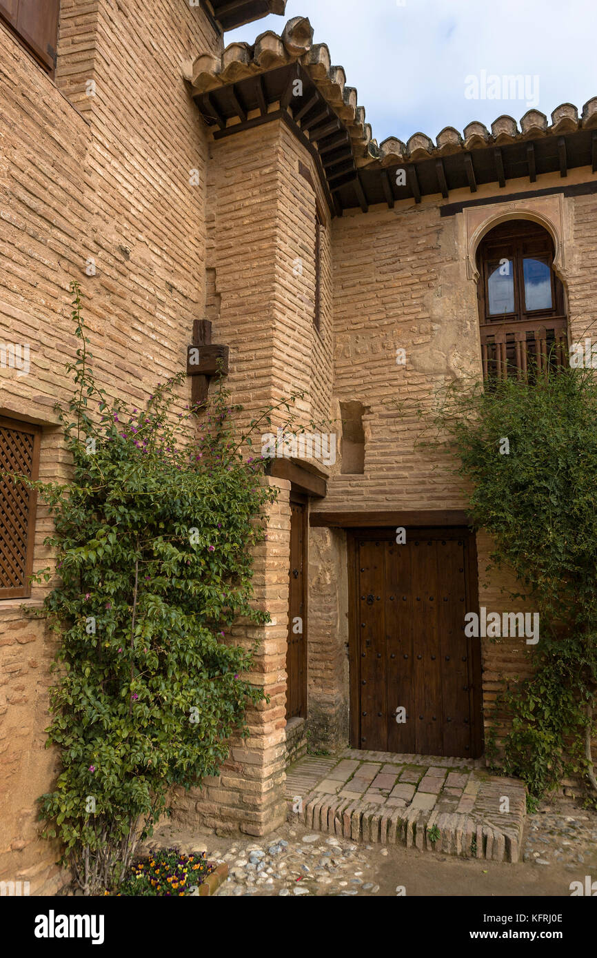 The 14th century Casitas del Partal (Partal dwellings), Palacio de ...
