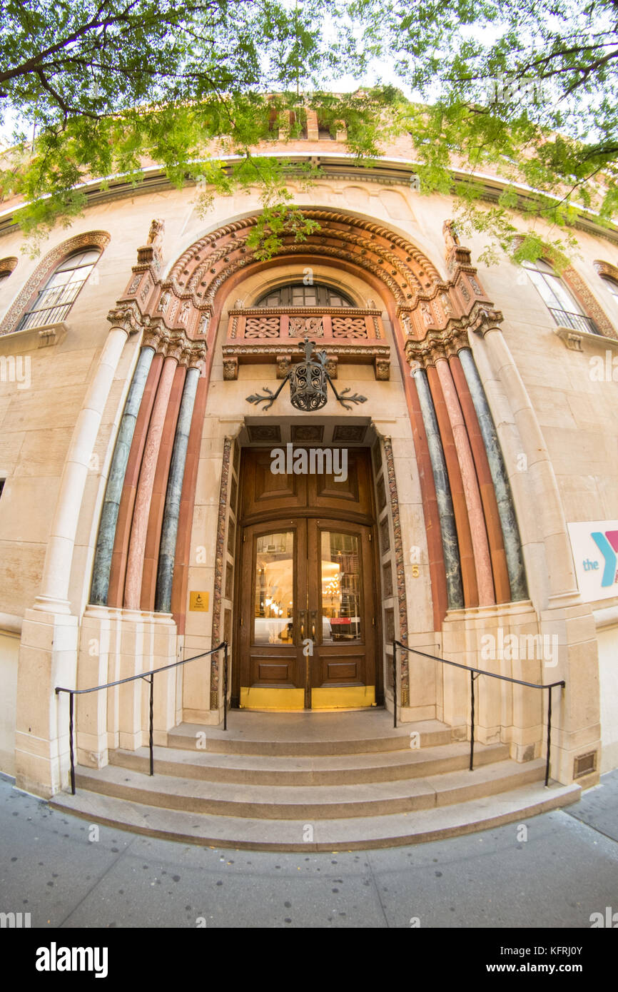 Entrance to the West Side YMCA Hostel, New York City, N.Y.C, N.Y ...