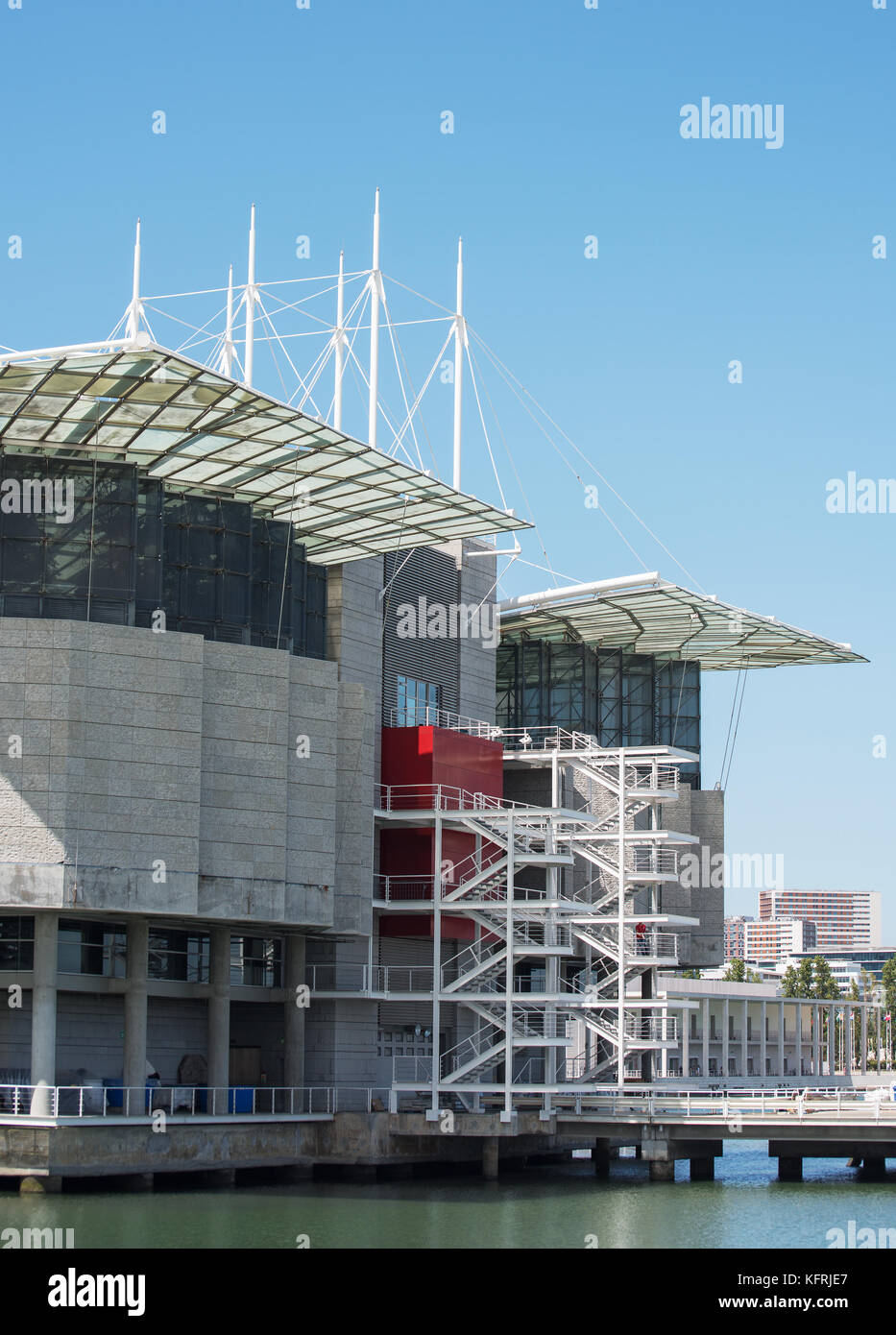 The Lisbon Oceanarium in Portugal. Oceanario de Lisboa Stock Photo - Alamy