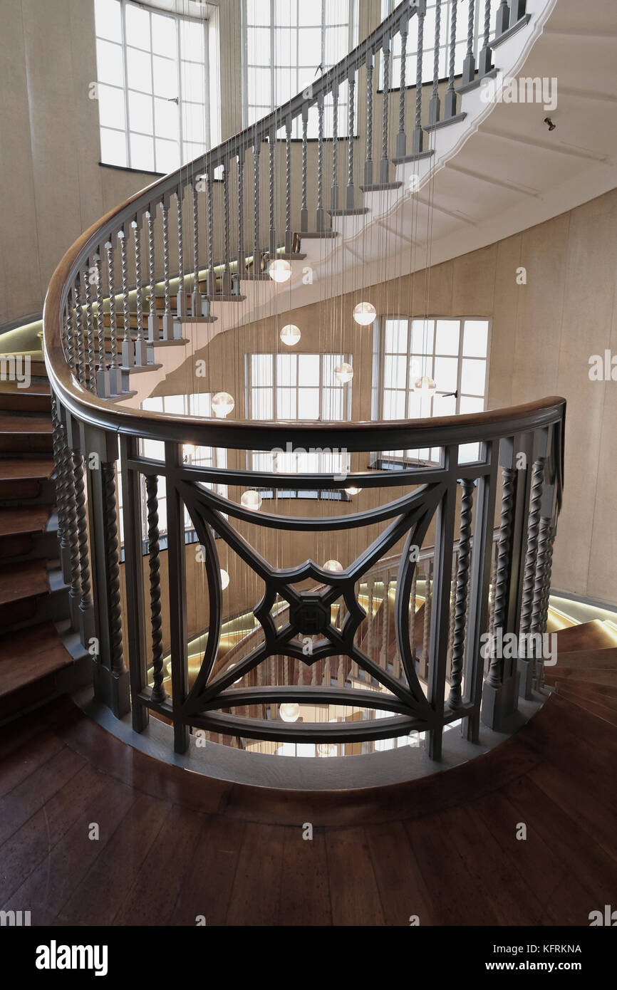 Stairwell interior heals hi-res stock photography and images - Alamy