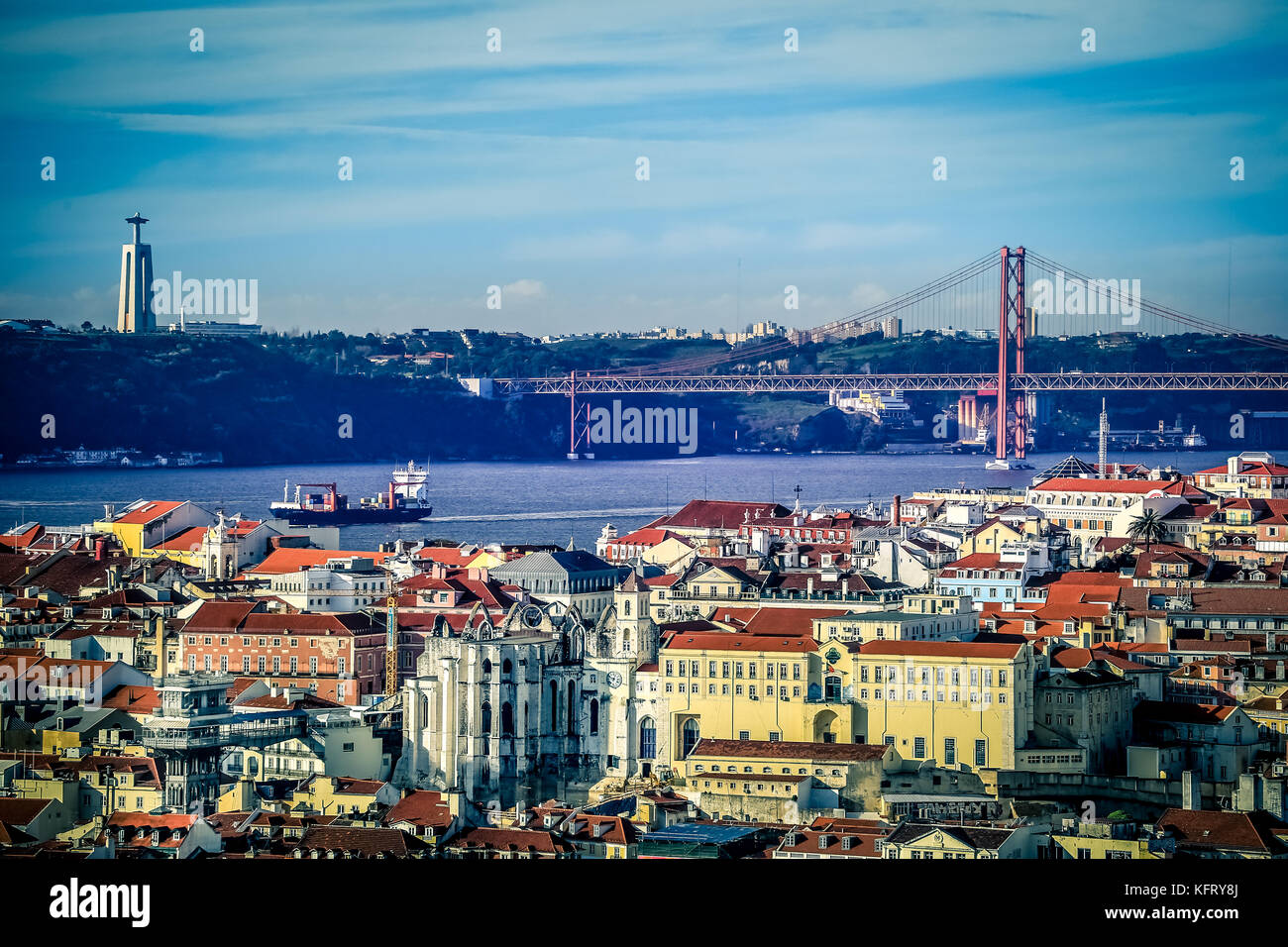 Capital of portugal hi-res stock photography and images - Alamy