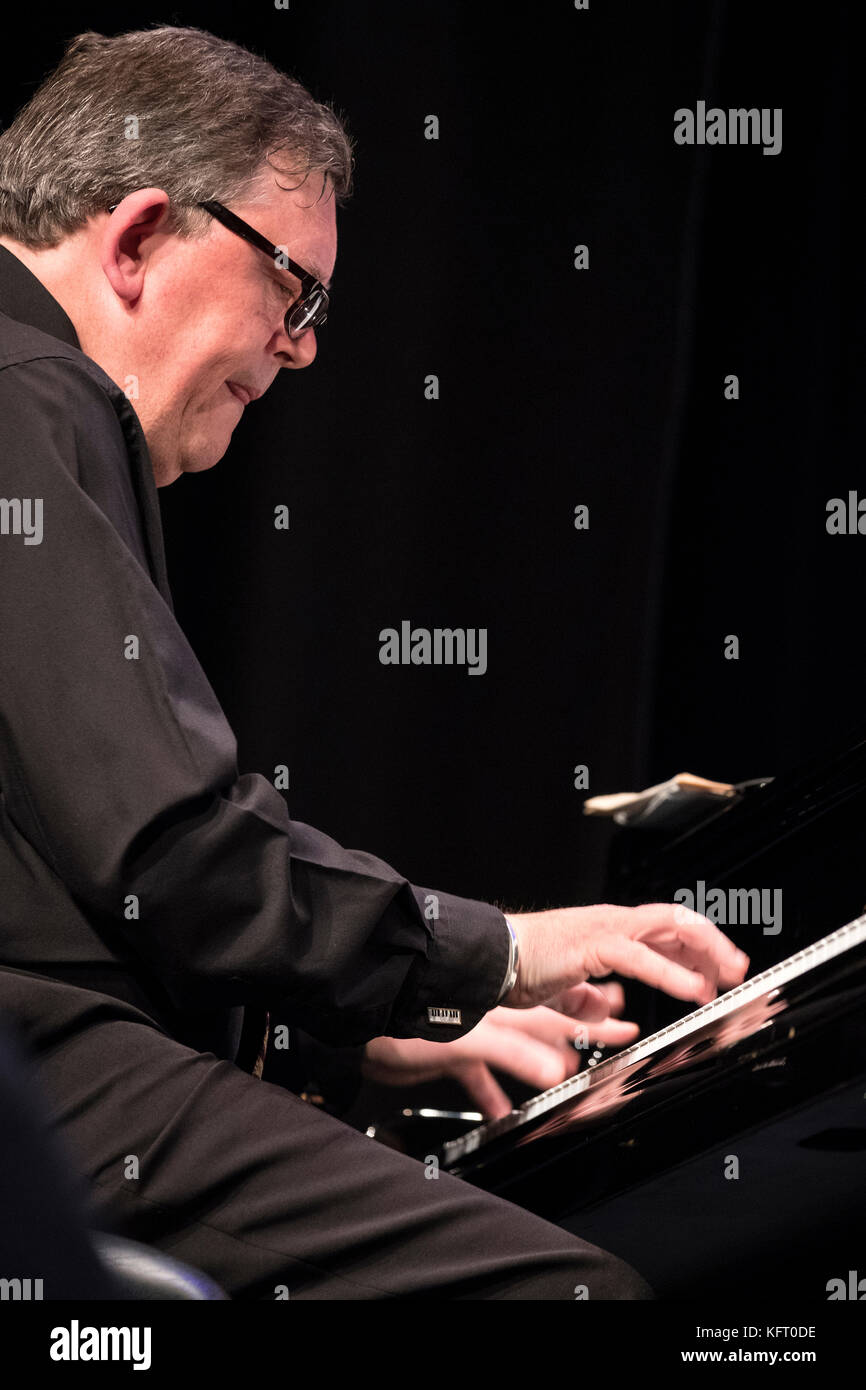 Steve Melling on piano with Stan Tracey Legacy Band, Scarborough Jazz ...