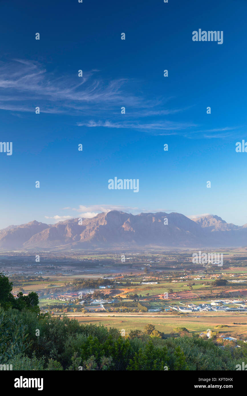 Simonsberg Mountain and Paarl Valley, Paarl, Western Cape, South Africa ...