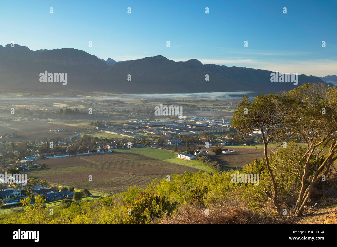 Paarl Valley at sunrise, Paarl, Western Cape, South Africa Stock Photo ...