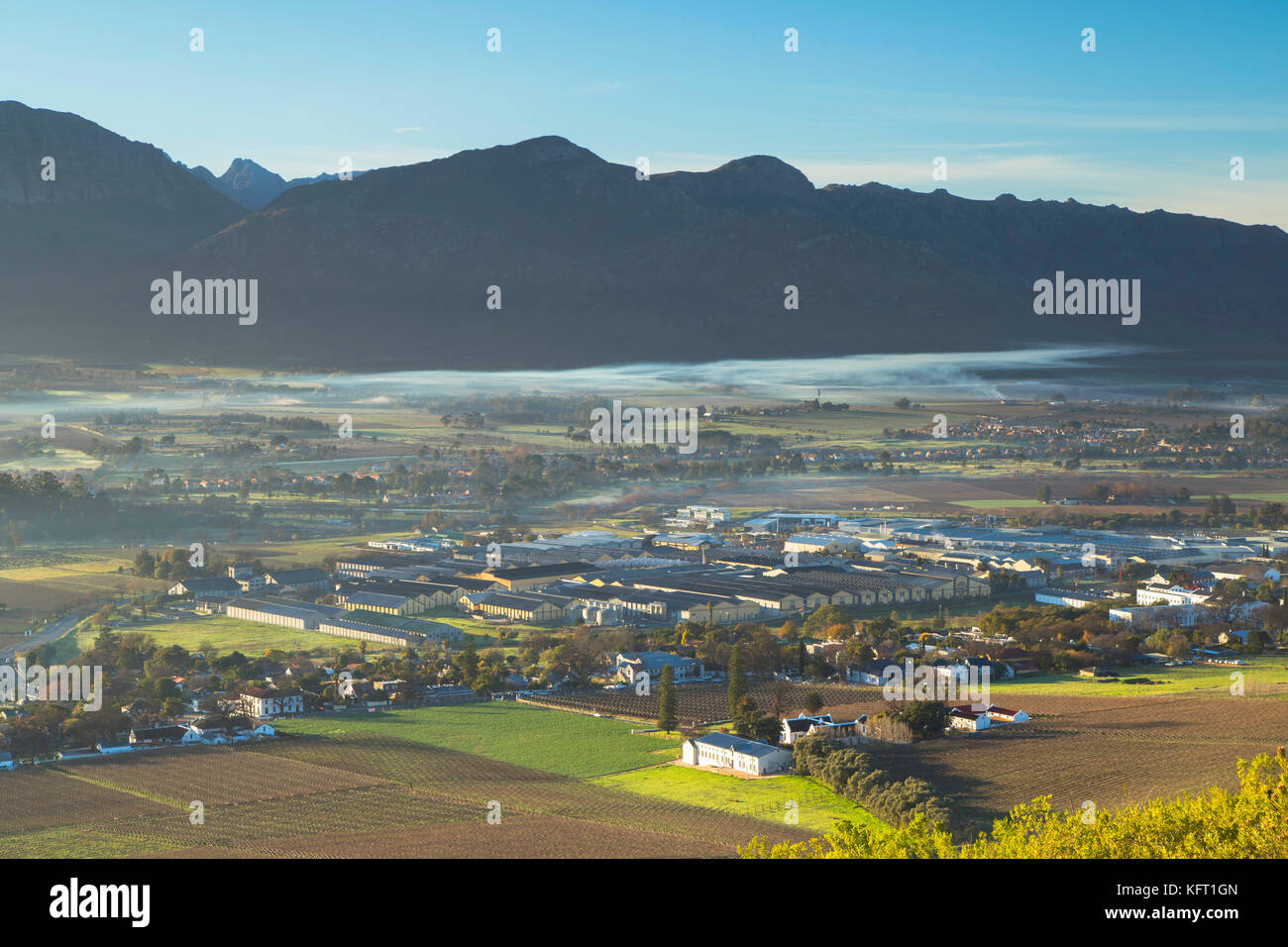 Paarl Valley at sunrise, Paarl, Western Cape, South Africa Stock Photo ...