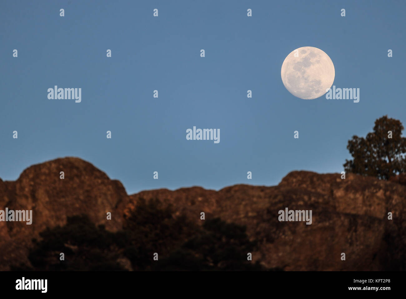 Luna The Moon is the only natural satellite of Earth. With an ...