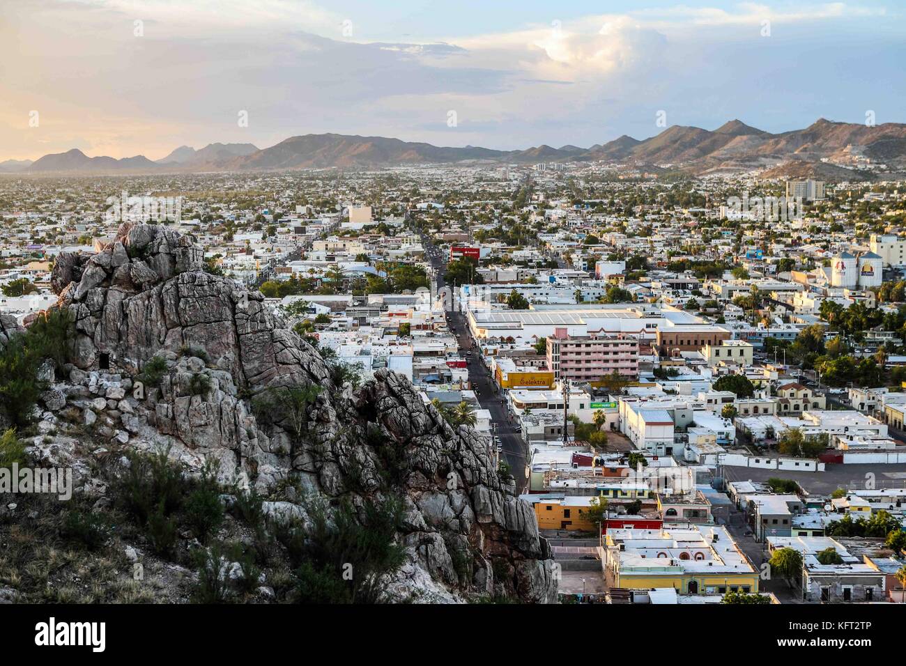 Bulevar hermosillo hermosillo hi-res stock photography and images - Alamy