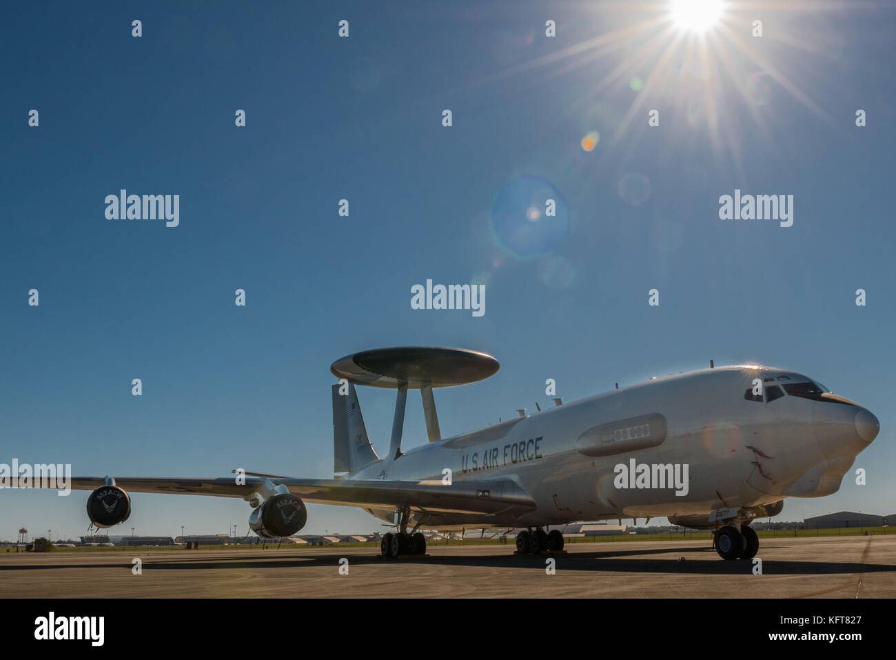 E 3 sentry hi-res stock photography and images - Alamy