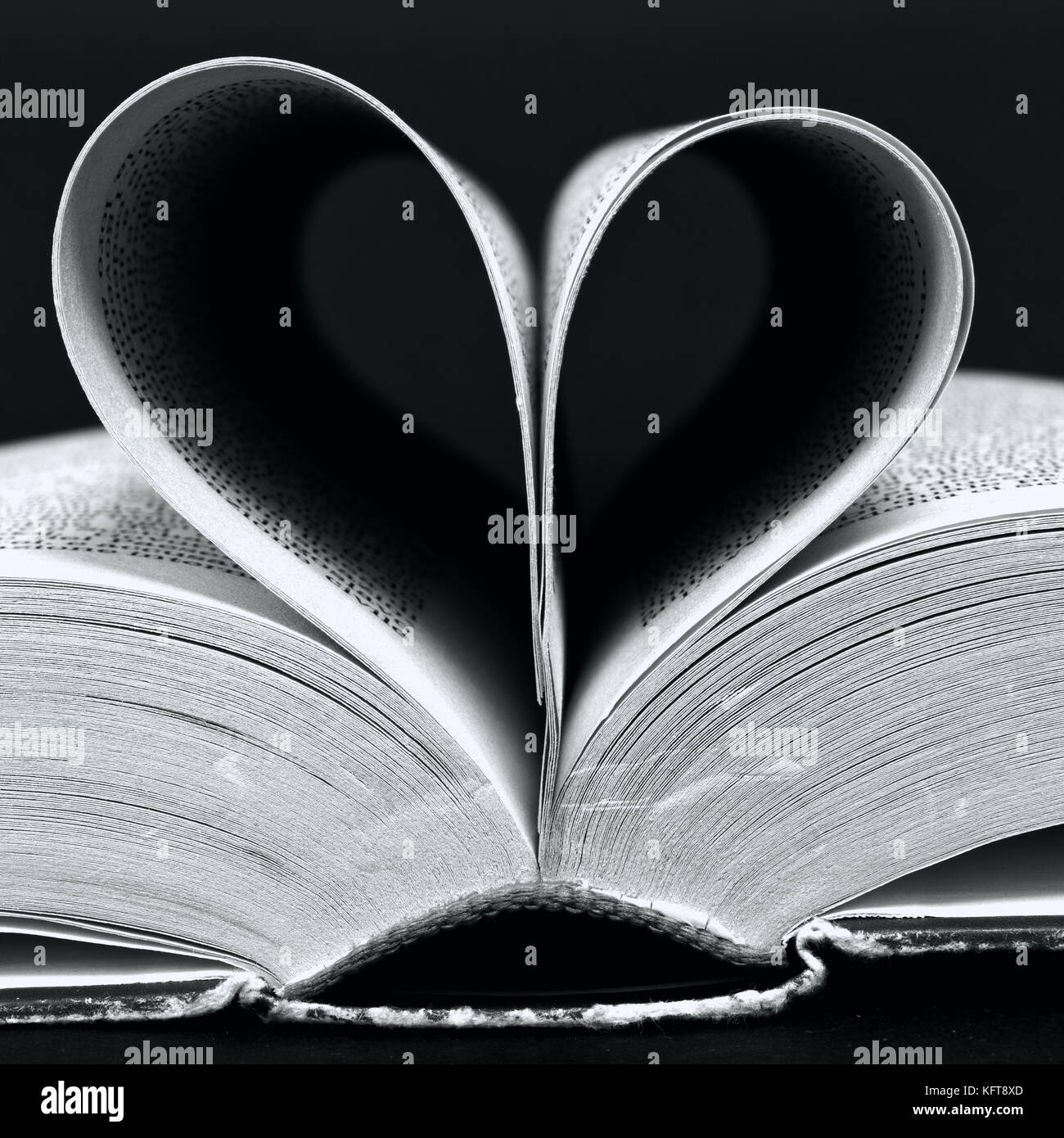 Pages book folded heart shape hi-res stock photography and images - Alamy