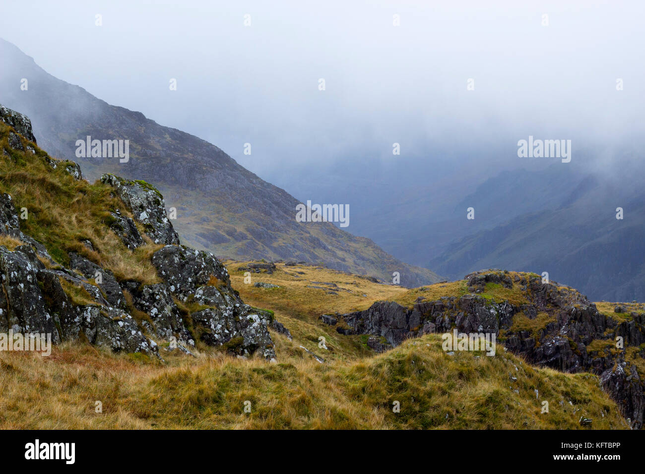 Edge of the mountain Stock Photo - Alamy