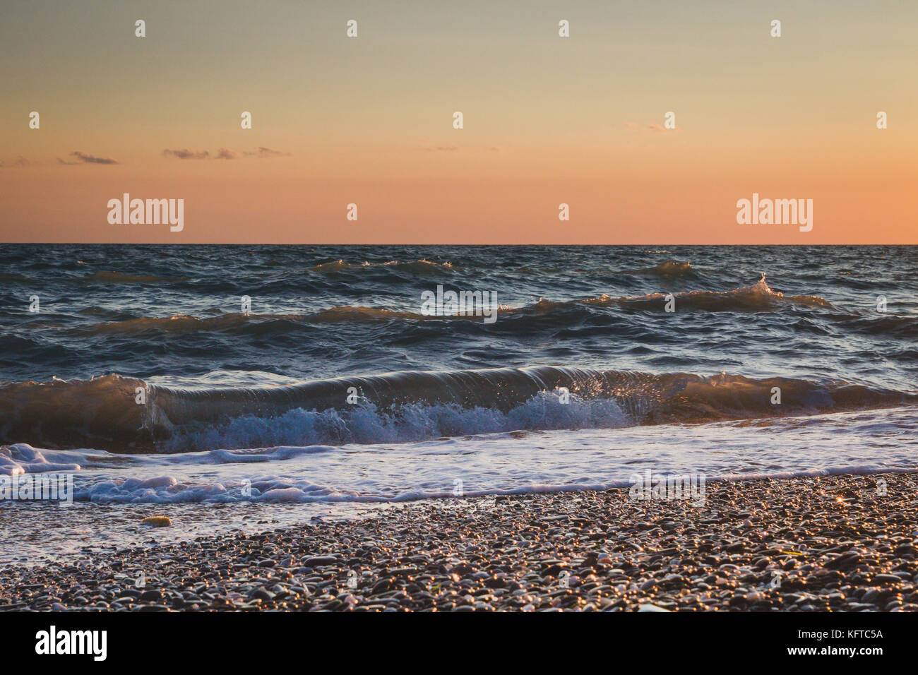 Beautiful sunset on the summer sea Stock Photo - Alamy
