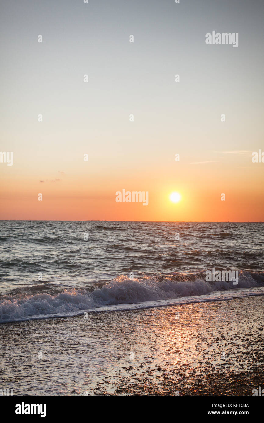 Beautiful sunset on the summer sea Stock Photo - Alamy