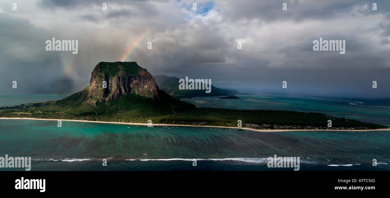 Mauritius rainbow rock hi-res stock photography and images - Alamy