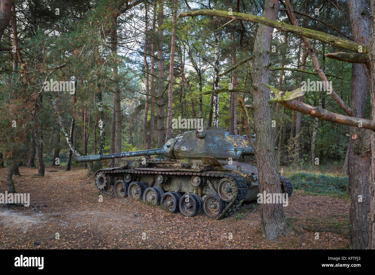 Walker bulldog tank hi-res stock photography and images - Alamy