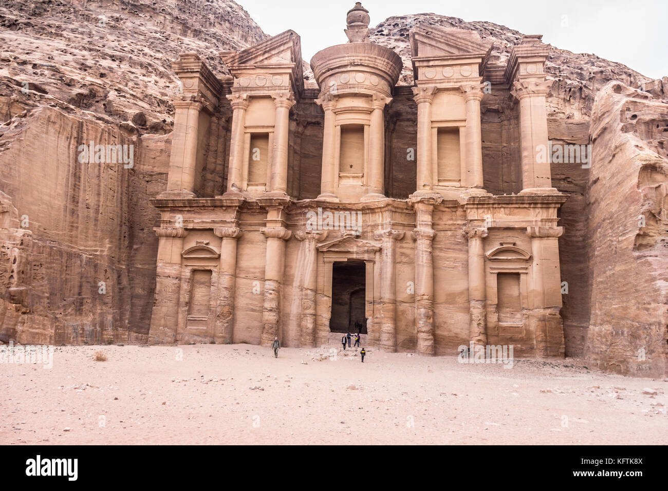 The monastery in Petra Jordan Stock Photo - Alamy