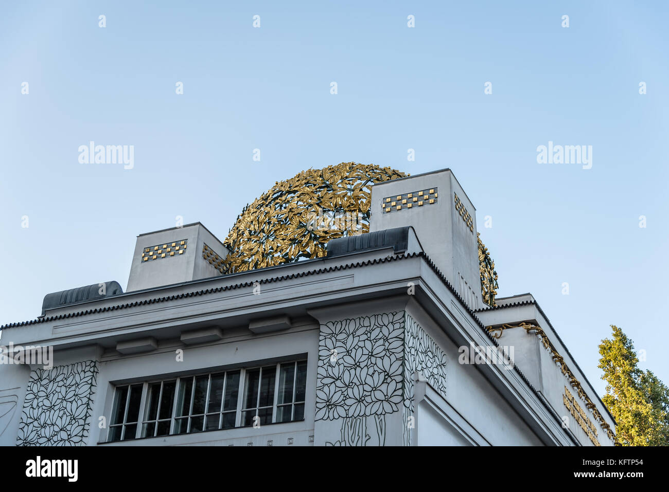 Austrian secession architecture hi-res stock photography and images - Alamy