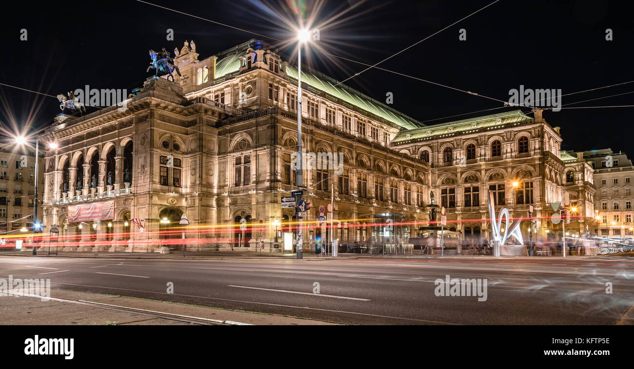 The Vienna State Opera Stock Photo - Alamy