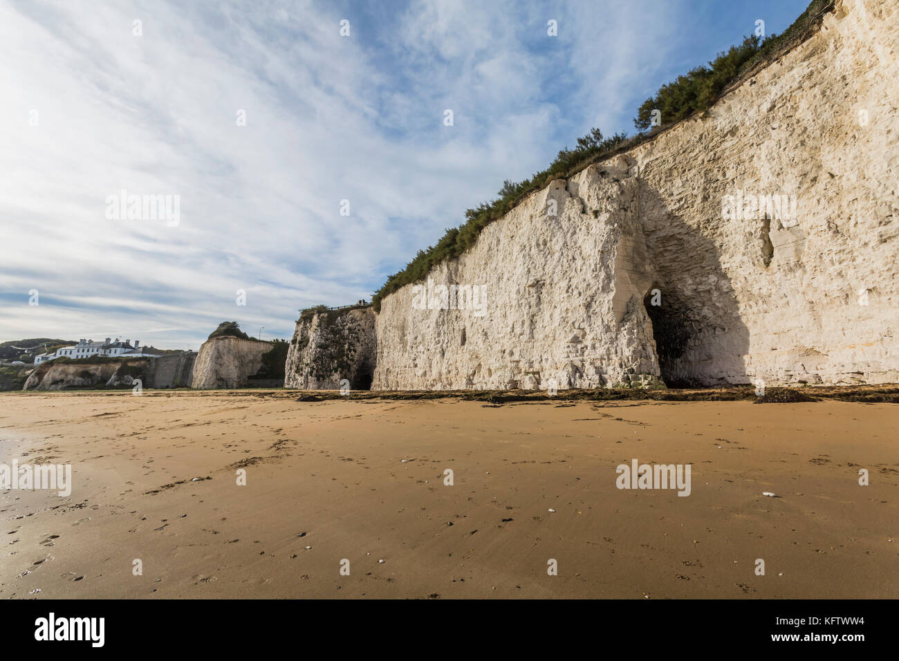 Coastal bays around Kingsgate Area of Thanet,Kent,UK Stock Photo - Alamy