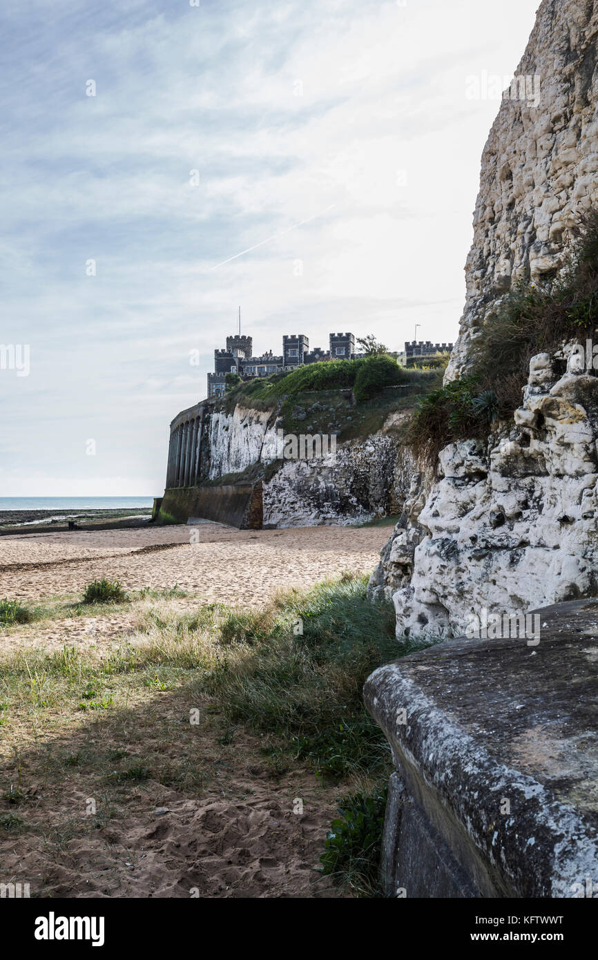 Coastal bays around Kingsgate Area of Thanet,Kent,UK Stock Photo - Alamy
