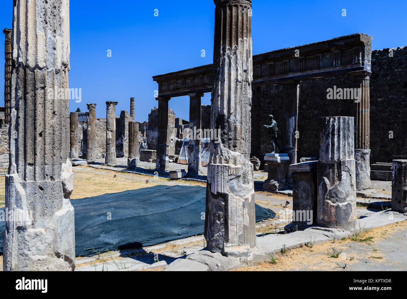 Via Marina, Pompeii, Italy Stock Photo - Alamy