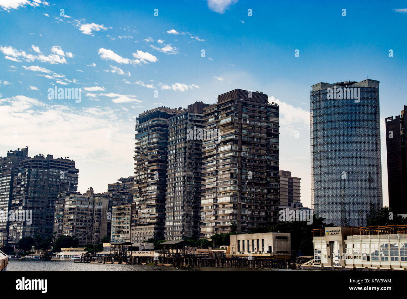 Buildings of modern cairo hi-res stock photography and images - Alamy