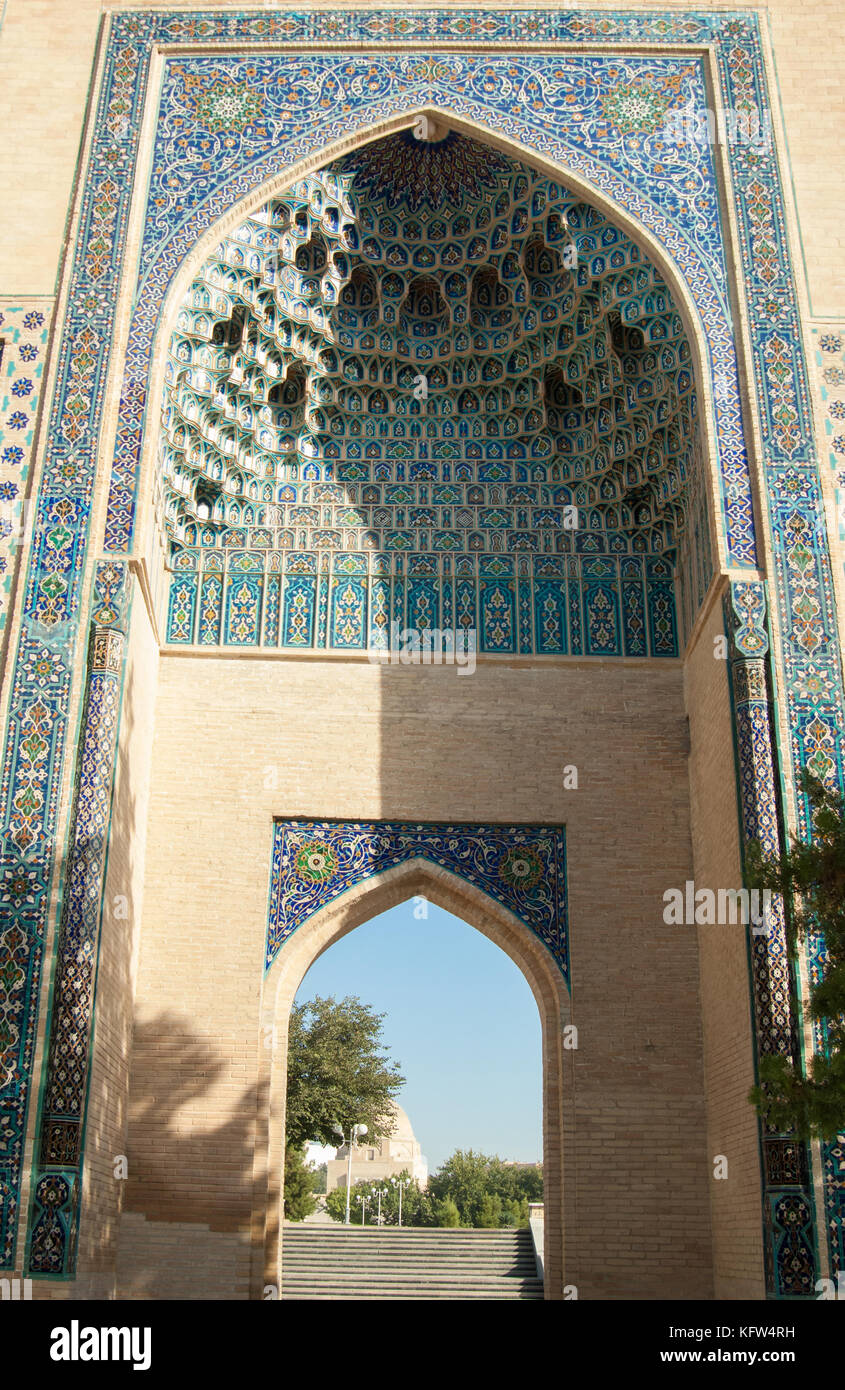 Central Asian ancient arch, the entrance to the mausoleum of Tamerlane ...