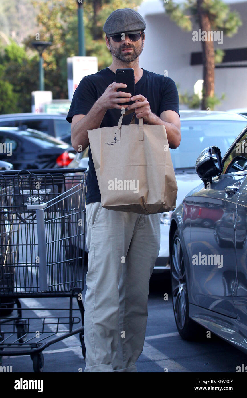 John Stamos shopping at Ralph's, in the Studio City neighbourhood of ...